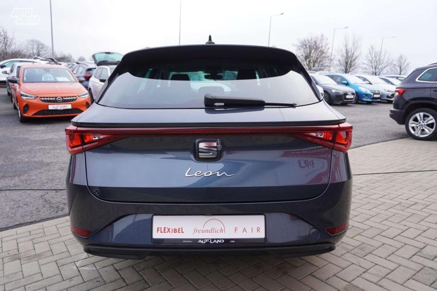 Pelēks SEAT Leon 2021 Kauņa, ar dzinēja tilpumu 1.50 L un nobraukumu 57 tūkst. km par 22349 €, foto 5 vietnē AUTOMOTO.COM.LV