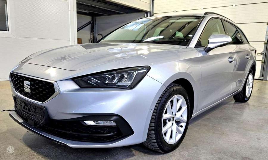 Grey SEAT Leon 2021 in Marijampole, with an engine capacity of 1.50 L and mileage of 253 thousand km for 11500 €, photo 1 on AUTOMOTO.COM.LV