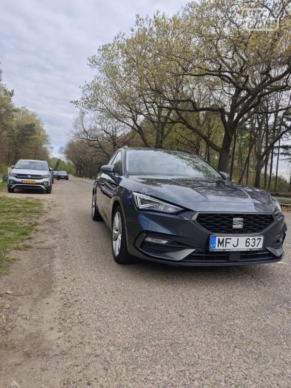 Grey SEAT Leon 2021 in Ukmerge, with an engine capacity of 2.00 L and mileage of 106 thousand km for 18900 €, photo 4 on AUTOMOTO.COM.LV