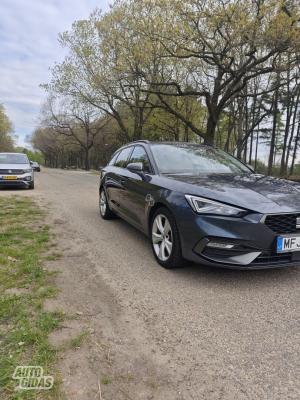 Grey SEAT Leon 2021 in Ukmerge, with an engine capacity of 2.00 L and mileage of 106 thousand km for 18900 €, photo 6 on AUTOMOTO.COM.LV