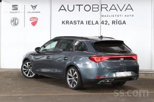 Pelēks SEAT Leon 2021 Rīga, ar dzinēja tilpumu 1.50 L un nobraukumu 64 tūkst. km par 17990 €, foto 9 vietnē AUTOMOTO.COM.LV