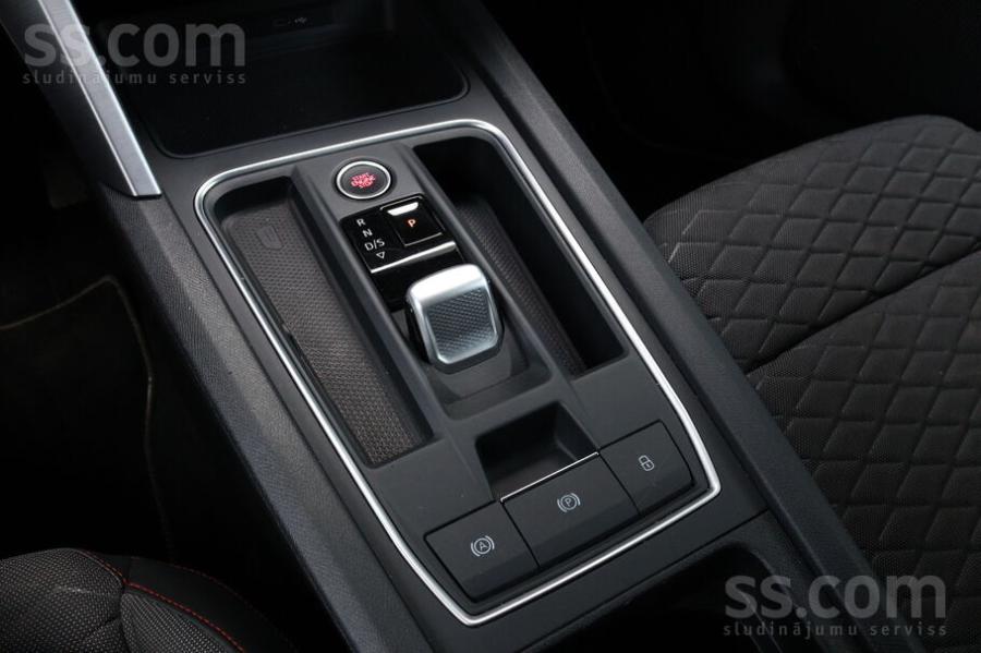 Pelēks SEAT Leon 2021 Rīga, ar dzinēja tilpumu 1.50 L un nobraukumu 64 tūkst. km par 17990 €, foto 27 vietnē AUTOMOTO.COM.LV
