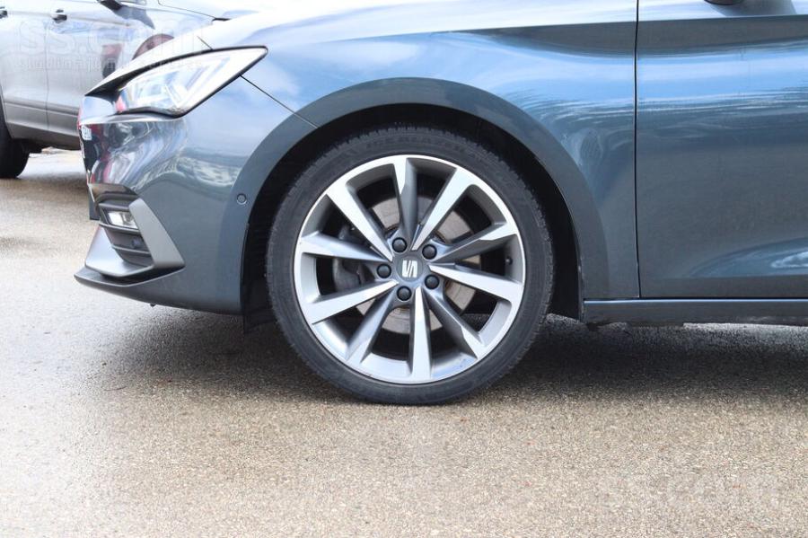 Pelēks SEAT Leon 2021 Rīga, ar dzinēja tilpumu 1.50 L un nobraukumu 64 tūkst. km par 17990 €, foto 35 vietnē AUTOMOTO.COM.LV
