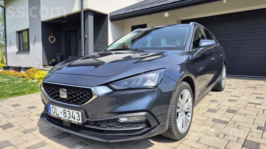 Grey SEAT Leon 2021 in Riga, with an engine capacity of 1.50 L and mileage of 200 thousand km for 13100 €, photo 3 on AUTOMOTO.COM.LV