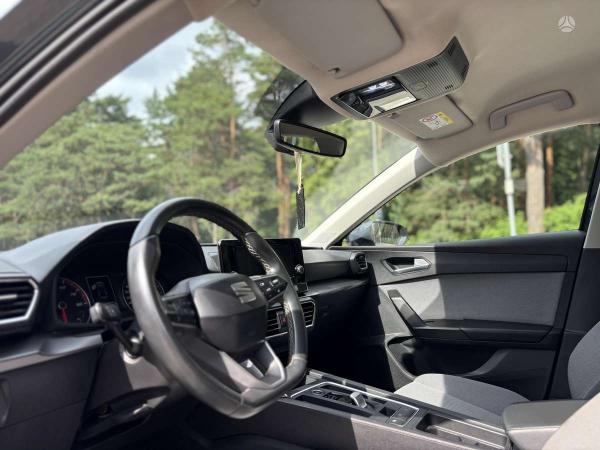 Grey SEAT Leon 2021 in Druskininkai, with an engine capacity of 1.50 L and mileage of 59 thousand km for 14500 €, photo 10 on AUTOMOTO.COM.LV
