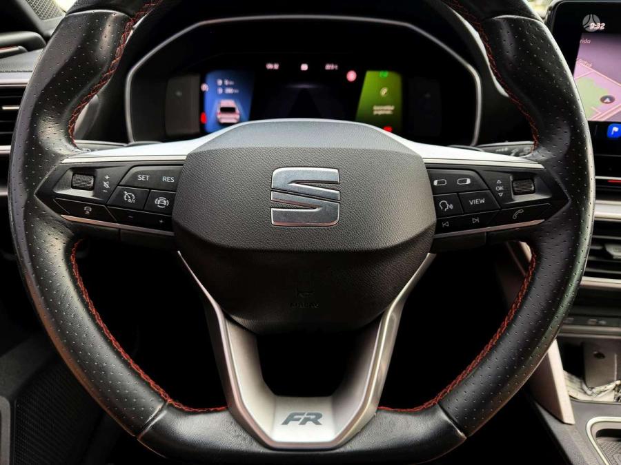 Grey SEAT Leon 2021 in Kaunas, with an engine capacity of 1.40 L and mileage of 195 thousand km for 13900 €, photo 7 on AUTOMOTO.COM.LV