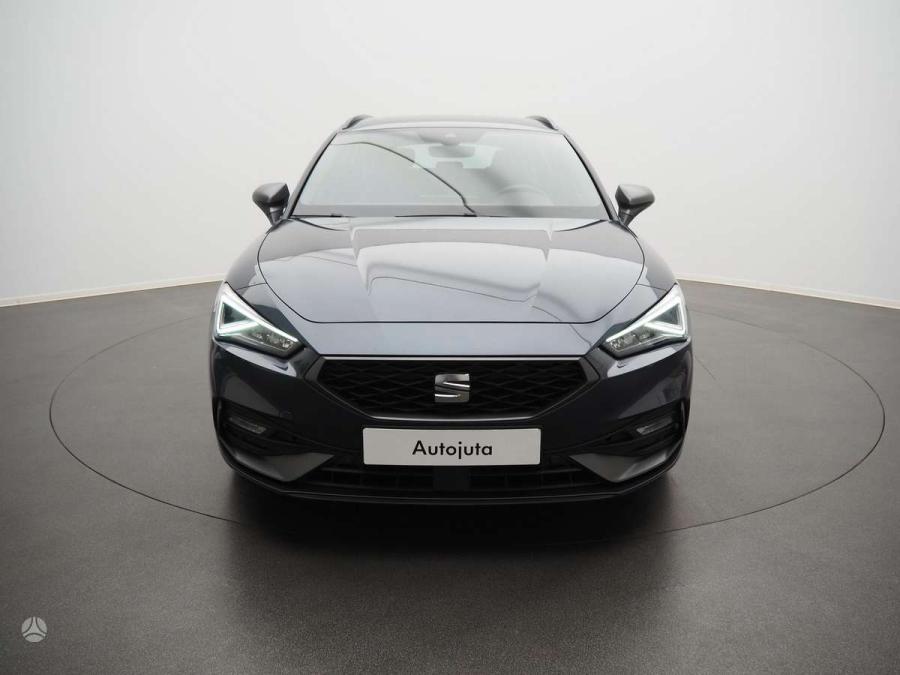 Grey SEAT Leon 2021 in Vilnius, with an engine capacity of 1.50 L and mileage of 107 thousand km for 16500 €, photo 3 on AUTOMOTO.COM.LV
