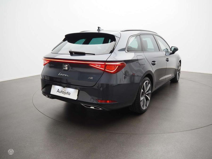 Grey SEAT Leon 2021 in Vilnius, with an engine capacity of 1.50 L and mileage of 107 thousand km for 16500 €, photo 5 on AUTOMOTO.COM.LV