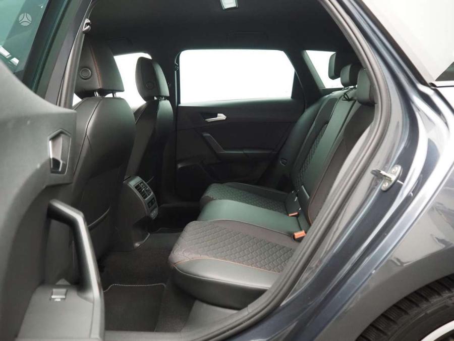 Grey SEAT Leon 2021 in Vilnius, with an engine capacity of 1.50 L and mileage of 107 thousand km for 16500 €, photo 15 on AUTOMOTO.COM.LV