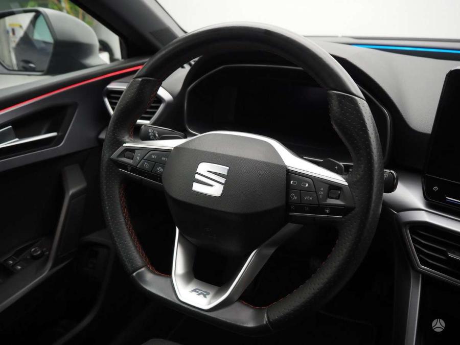Grey SEAT Leon 2021 in Vilnius, with an engine capacity of 1.50 L and mileage of 107 thousand km for 16500 €, photo 21 on AUTOMOTO.COM.LV