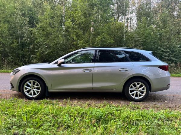 SEAT Leon 2021 in Parnu on AUTOMOTO.COM.LV Grey SEAT Leon 2021 in Parnu, with an engine capacity of 2.00 L and mileage of 114 thousand km for 16900 €, photo 6 on AUTOMOTO.COM.LV