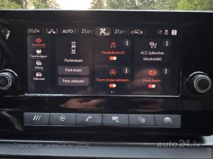 Grey SEAT Leon 2021 in Parnu, with an engine capacity of 2.00 L and mileage of 114 thousand km for 16900 €, photo 19 on AUTOMOTO.COM.LV