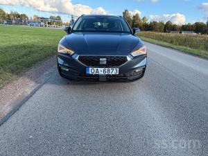 Grey SEAT Leon 2021 in Riga, with an engine capacity of 2.00 L and mileage of 159 thousand km for 14500 €, photo  on AUTOMOTO.COM.LV
