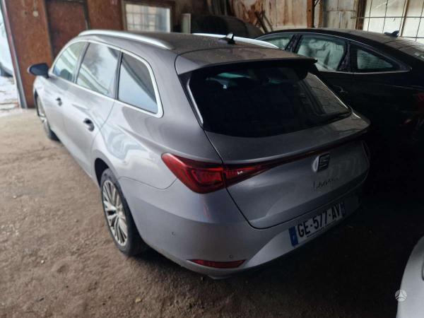 Pelēks SEAT Leon 2022 Kauņa, ar dzinēja tilpumu 1.97 L un nobraukumu 200 tūkst. km par 9900 €, foto 5 vietnē AUTOMOTO.COM.LV