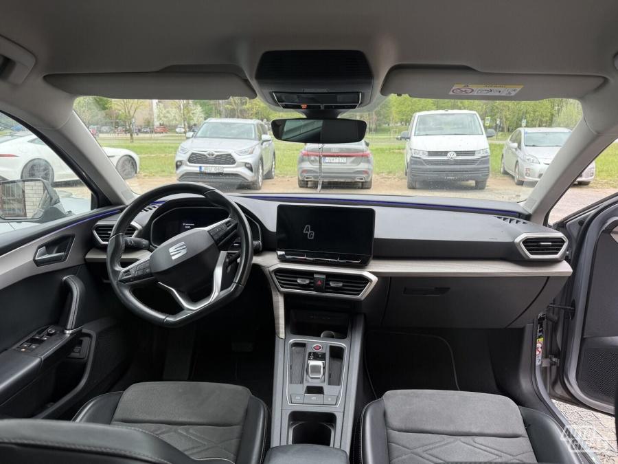 Grey SEAT Leon 2022 in Kaunas, with an engine capacity of 2.00 L and mileage of 210 thousand km for 9000 €, photo 6 on AUTOMOTO.COM.LV
