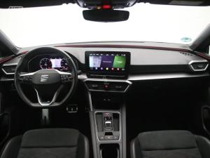Grey SEAT Leon 2022 in Vilnius, with an engine capacity of 2.00 L and mileage of 207 thousand km for 17999 €, photo 3 on AUTOMOTO.COM.LV