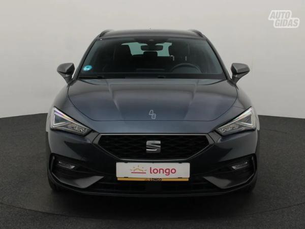 Grey SEAT Leon 2022 in Vilnius, with an engine capacity of 2.00 L and mileage of 207 thousand km for 17999 €, photo 3 on AUTOMOTO.COM.LV