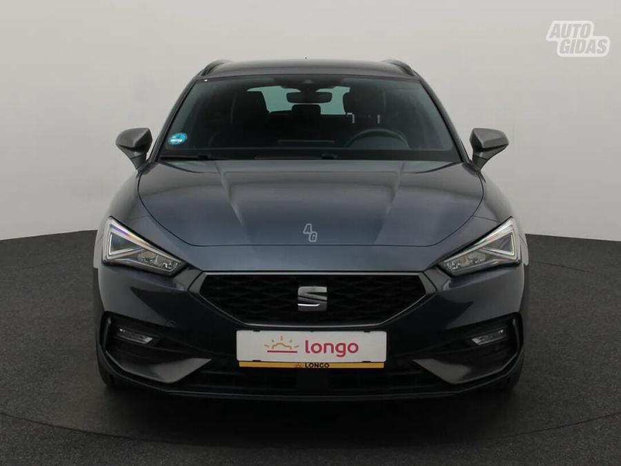 Grey SEAT Leon 2022 in Vilnius, with an engine capacity of 2.00 L and mileage of 207 thousand km for 17999 €, photo 4 on AUTOMOTO.COM.LV