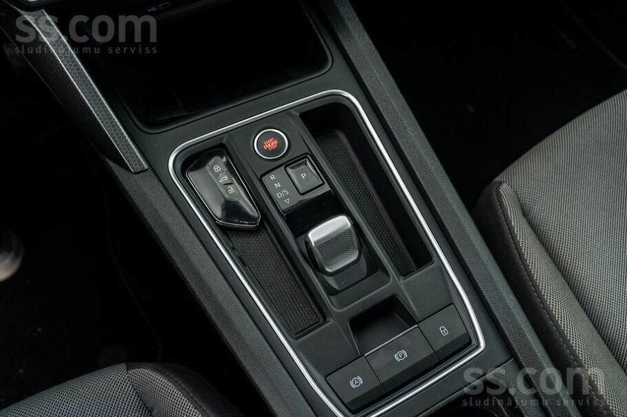 Grey SEAT Leon 2022 in Riga, with an engine capacity of 2.00 L and mileage of 0 thousand km for 11900 €, photo 24 on AUTOMOTO.COM.LV