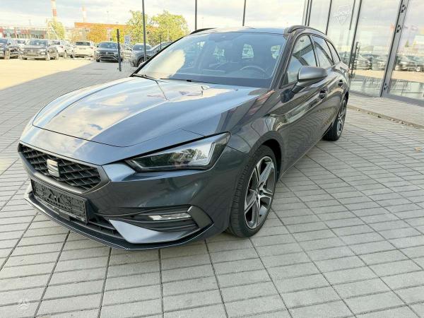 Grey SEAT Leon 2022 in Kaunas, with an engine capacity of 1.00 L and mileage of 201 thousand km for 11900 €, photo 1 on AUTOMOTO.COM.LV
