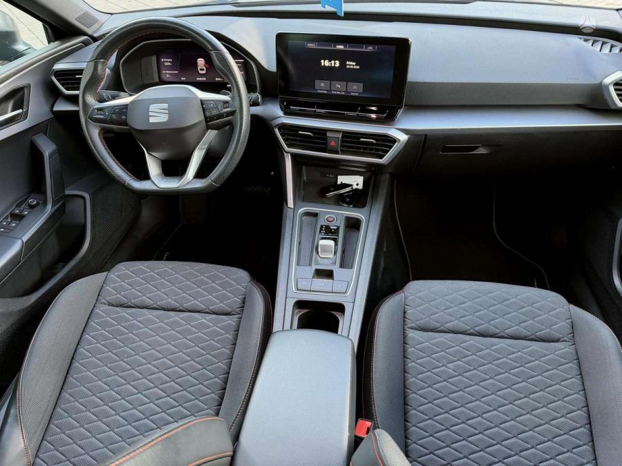 Grey SEAT Leon 2022 in Kaunas, with an engine capacity of 1.00 L and mileage of 201 thousand km for 11900 €, photo 10 on AUTOMOTO.COM.LV