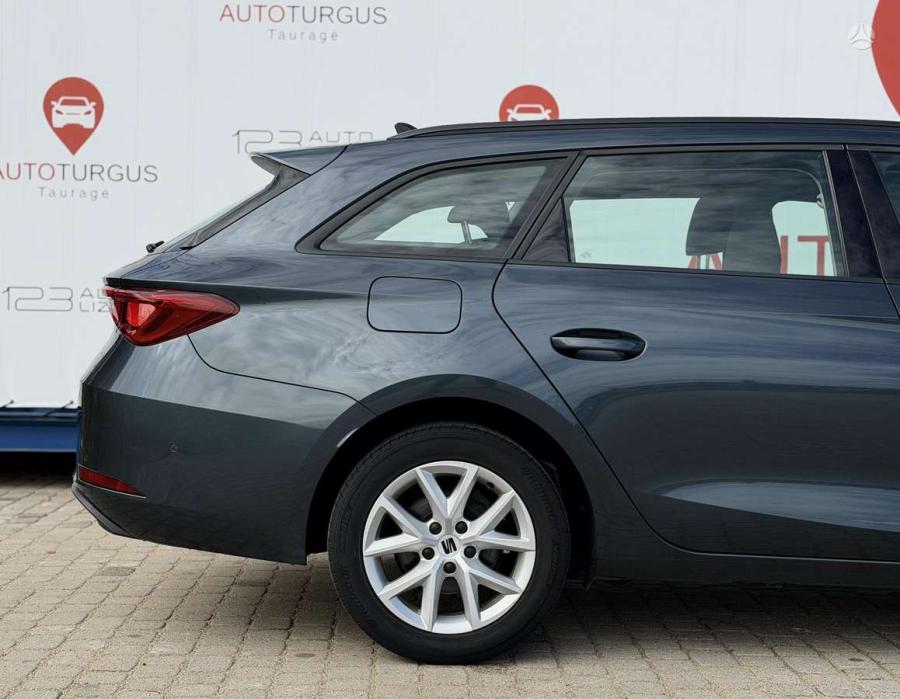 Grey SEAT Leon 2022 in Taurage, with an engine capacity of 1.97 L and mileage of 230 thousand km for 10600 €, photo 14 on AUTOMOTO.COM.LV