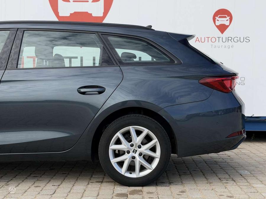 Grey SEAT Leon 2022 in Taurage, with an engine capacity of 1.97 L and mileage of 230 thousand km for 10600 €, photo 18 on AUTOMOTO.COM.LV