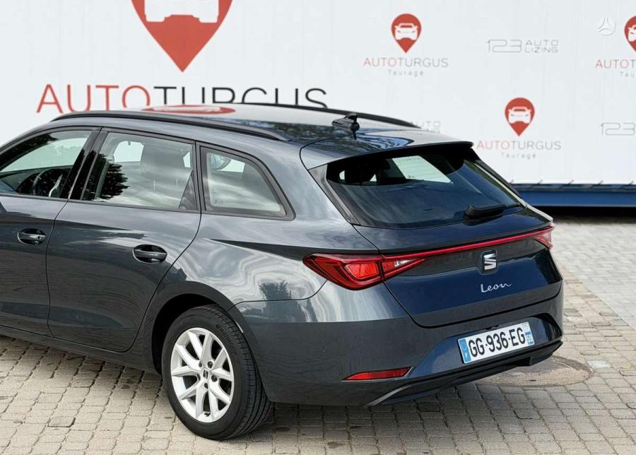 Grey SEAT Leon 2022 in Taurage, with an engine capacity of 1.97 L and mileage of 230 thousand km for 10600 €, photo 22 on AUTOMOTO.COM.LV