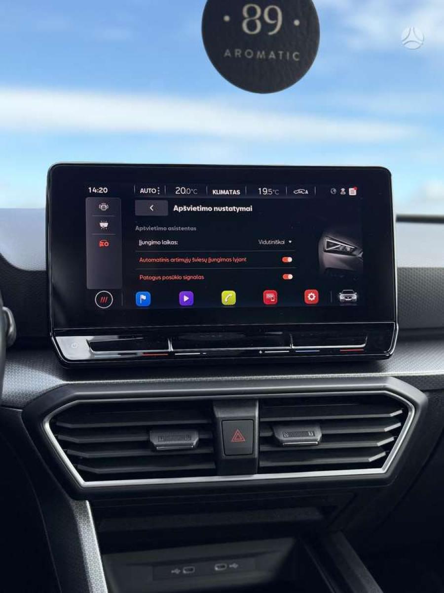 Grey SEAT Leon 2022 in Taurage, with an engine capacity of 1.97 L and mileage of 230 thousand km for 10600 €, photo 60 on AUTOMOTO.COM.LV