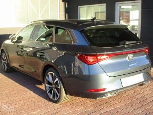 Pelēks SEAT Leon 2023 Kauņa, ar dzinēja tilpumu 1.50 L un nobraukumu 15 tūkst. km par 32690 €, foto 4 vietnē AUTOMOTO.COM.LV