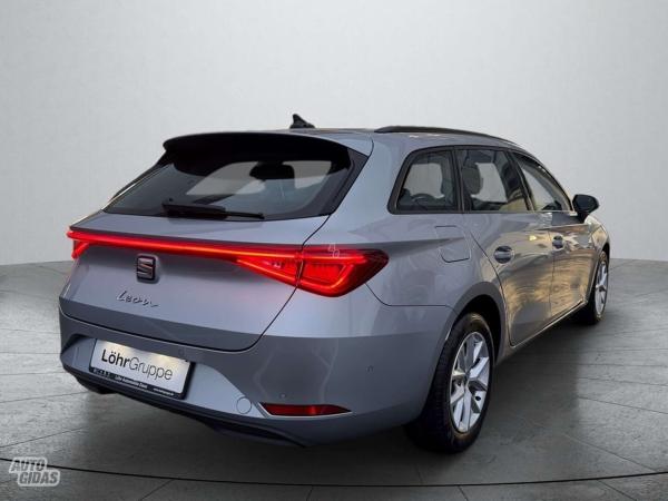 Pelēks SEAT Leon 2023 Kauņa, ar dzinēja tilpumu 2.00 L un nobraukumu 31 tūkst. km par 27117 €, foto 5 vietnē AUTOMOTO.COM.LV