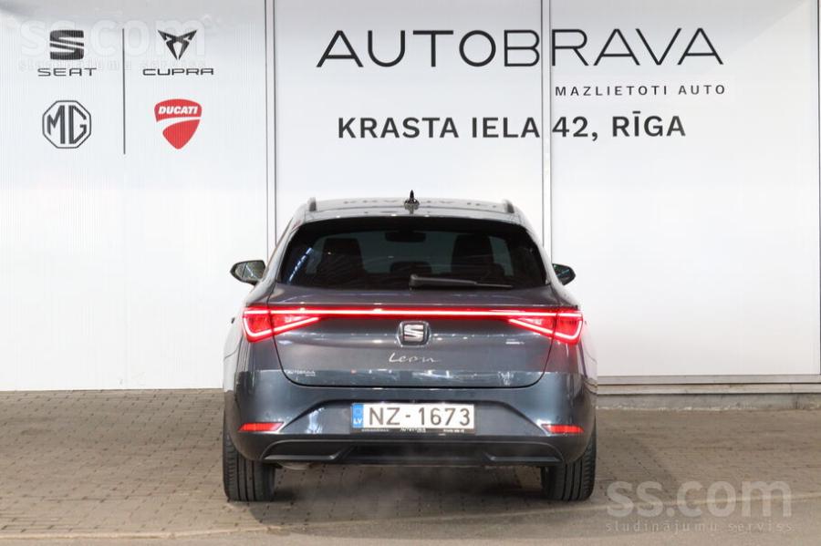 Grey SEAT Leon 2024 in Riga, with an engine capacity of 1.50 L and mileage of 43 thousand km for 22790 €, photo 7 on AUTOMOTO.COM.LV