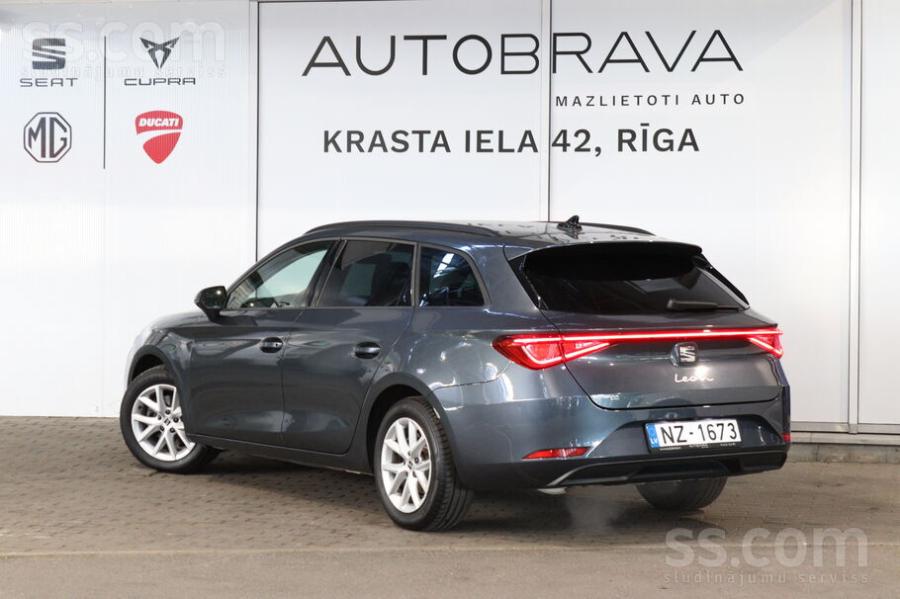 Grey SEAT Leon 2024 in Riga, with an engine capacity of 1.50 L and mileage of 43 thousand km for 22790 €, photo 8 on AUTOMOTO.COM.LV