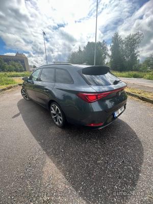 Grey SEAT Leon 2024 in Tallinn, with an engine capacity of 2.00 L and mileage of 61 thousand km for 27500 €, photo 6 on AUTOMOTO.COM.LV
