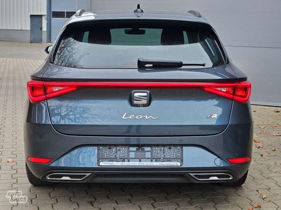 Pelēks SEAT Leon 2024 Kauņa, ar dzinēja tilpumu 1.50 L un nobraukumu 23 tūkst. km par 24295 €, foto 6 vietnē AUTOMOTO.COM.LV