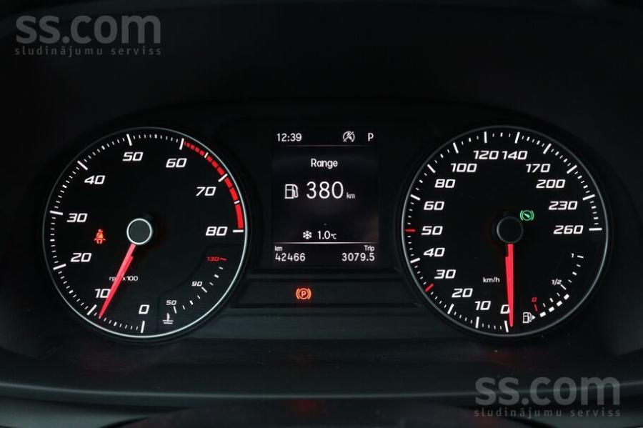 Pelēks SEAT Leon 2024 Rīga, ar dzinēja tilpumu 1.50 L un nobraukumu 43 tūkst. km par 21990 €, foto 12 vietnē AUTOMOTO.COM.LV