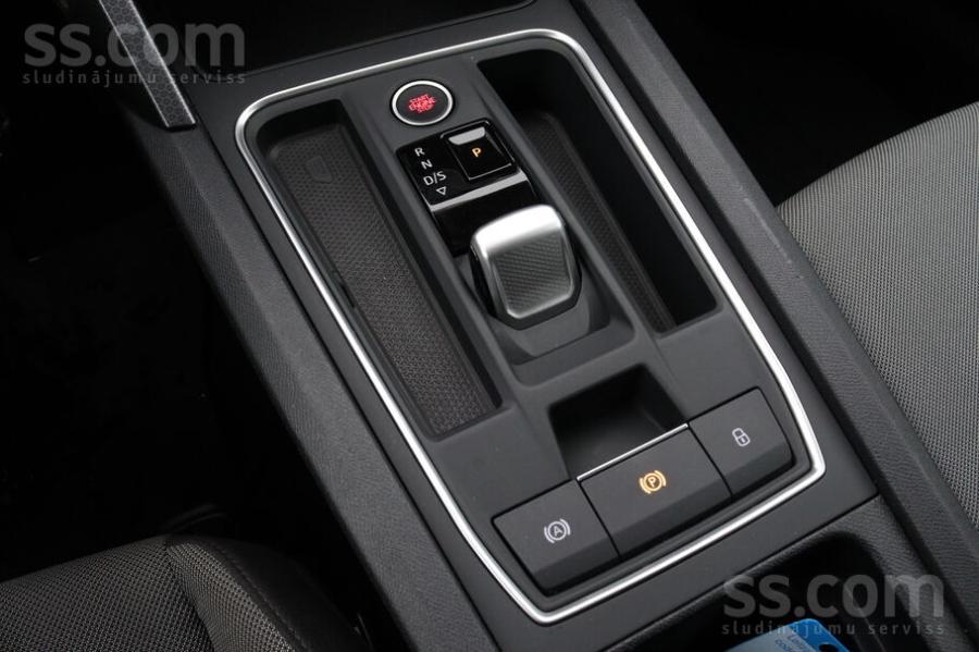 Pelēks SEAT Leon 2024 Rīga, ar dzinēja tilpumu 1.50 L un nobraukumu 43 tūkst. km par 21990 €, foto 23 vietnē AUTOMOTO.COM.LV