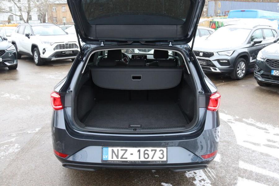 Pelēks SEAT Leon 2024 Rīga, ar dzinēja tilpumu 1.50 L un nobraukumu 43 tūkst. km par 21990 €, foto 28 vietnē AUTOMOTO.COM.LV