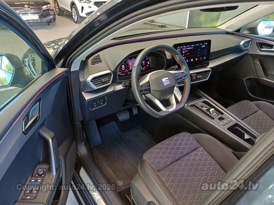 Pelēks SEAT Leon 2024 Tallina, ar dzinēja tilpumu 2.00 L un nobraukumu 80 tūkst. km par 26800 €, foto 8 vietnē AUTOMOTO.COM.LV