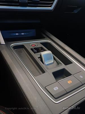 Pelēks SEAT Leon 2024 Tallina, ar dzinēja tilpumu 2.00 L un nobraukumu 80 tūkst. km par 26800 €, foto 21 vietnē AUTOMOTO.COM.LV
