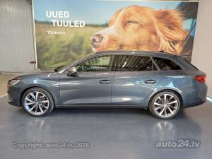 Pelēks SEAT Leon 2024 Tallina, ar dzinēja tilpumu 2.00 L un nobraukumu 80 tūkst. km par 26800 €, foto 25 vietnē AUTOMOTO.COM.LV