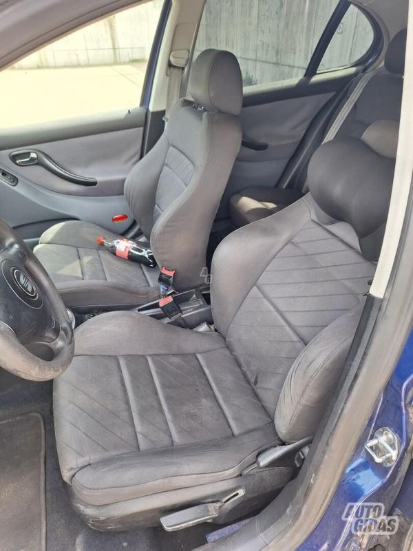 SEAT Leon 1997 in Anyksciai, with an engine capacity of 1.90 L and mileage of 464 thousand km for 720 €, photo 7 on AUTOMOTO.COM.LV