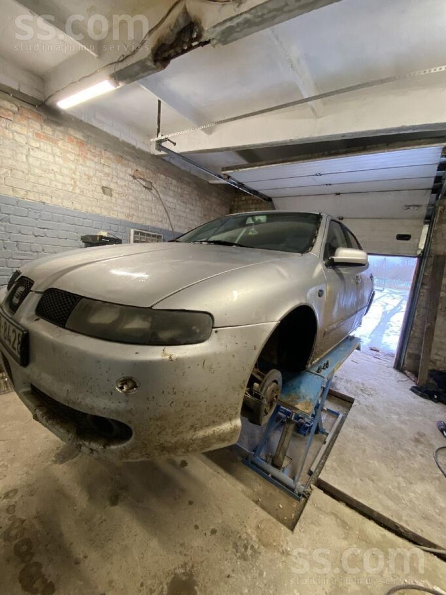 SEAT Leon 2000 Jelgava, ar dzinēja tilpumu 1.90 L un nobraukumu 0 tūkst. km par 750 €, foto 4 vietnē AUTOMOTO.COM.LV