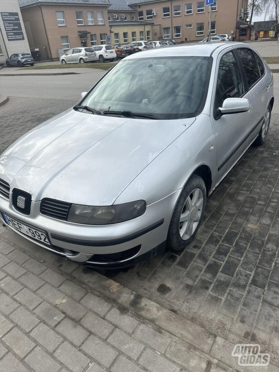 SEAT Leon 2000 Raseiniai, ar dzinēja tilpumu 1.90 L un nobraukumu 450 tūkst. km par 600 €, foto 2 vietnē AUTOMOTO.COM.LV