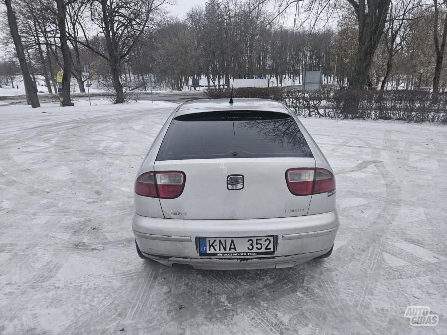 SEAT Leon 2001 Vilkaviškis, ar dzinēja tilpumu 1.90 L un nobraukumu 300 tūkst. km par 1000 €, foto 4 vietnē AUTOMOTO.COM.LV