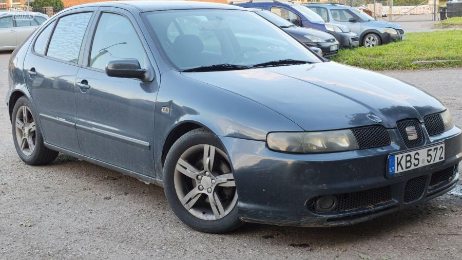 SEAT Leon 2001 Šauļi, ar dzinēja tilpumu 1.90 L un nobraukumu 280 tūkst. km par 670 €, foto 1 vietnē AUTOMOTO.COM.LV