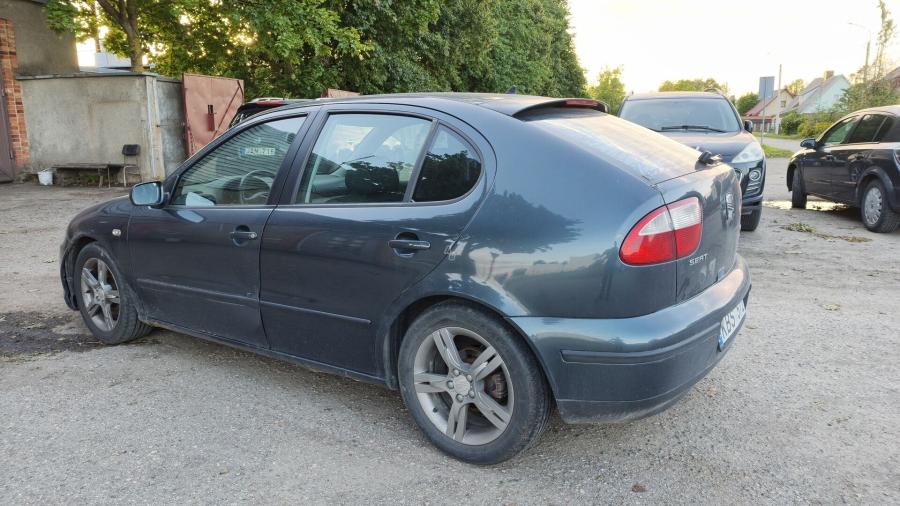 SEAT Leon 2001 Šauļi, ar dzinēja tilpumu 1.90 L un nobraukumu 280 tūkst. km par 670 €, foto 4 vietnē AUTOMOTO.COM.LV