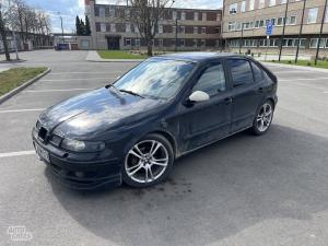 SEAT Leon 2002 Panevēža, ar dzinēja tilpumu 1.90 L un nobraukumu 333 tūkst. km par 800 €, foto 3 vietnē AUTOMOTO.COM.LV