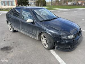 SEAT Leon 2002 Panevēža, ar dzinēja tilpumu 1.90 L un nobraukumu 333 tūkst. km par 800 €, foto 4 vietnē AUTOMOTO.COM.LV
