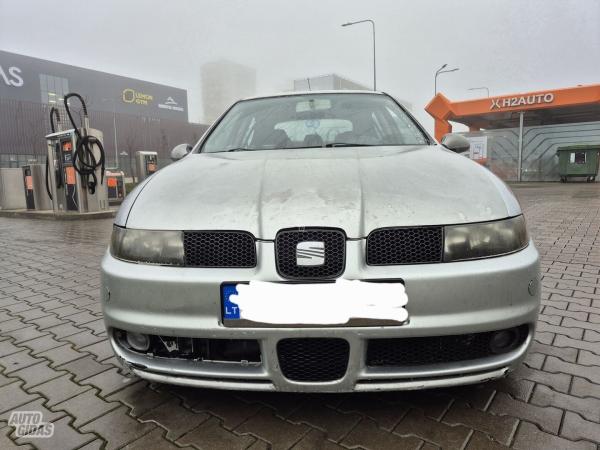 SEAT Leon 2003 in Vilnius, with an engine capacity of 1.90 L and mileage of 245 thousand km for 900 €, photo 2 on AUTOMOTO.COM.LV